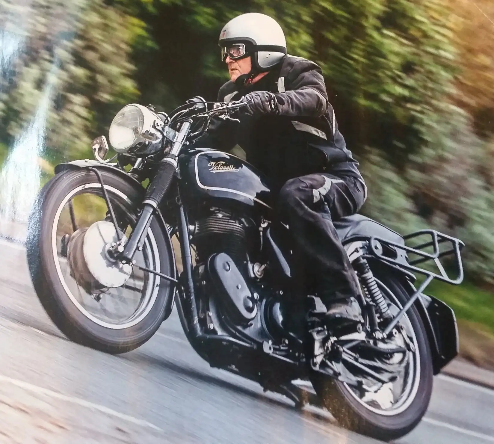 Luggage Racks - Quick and Versatile